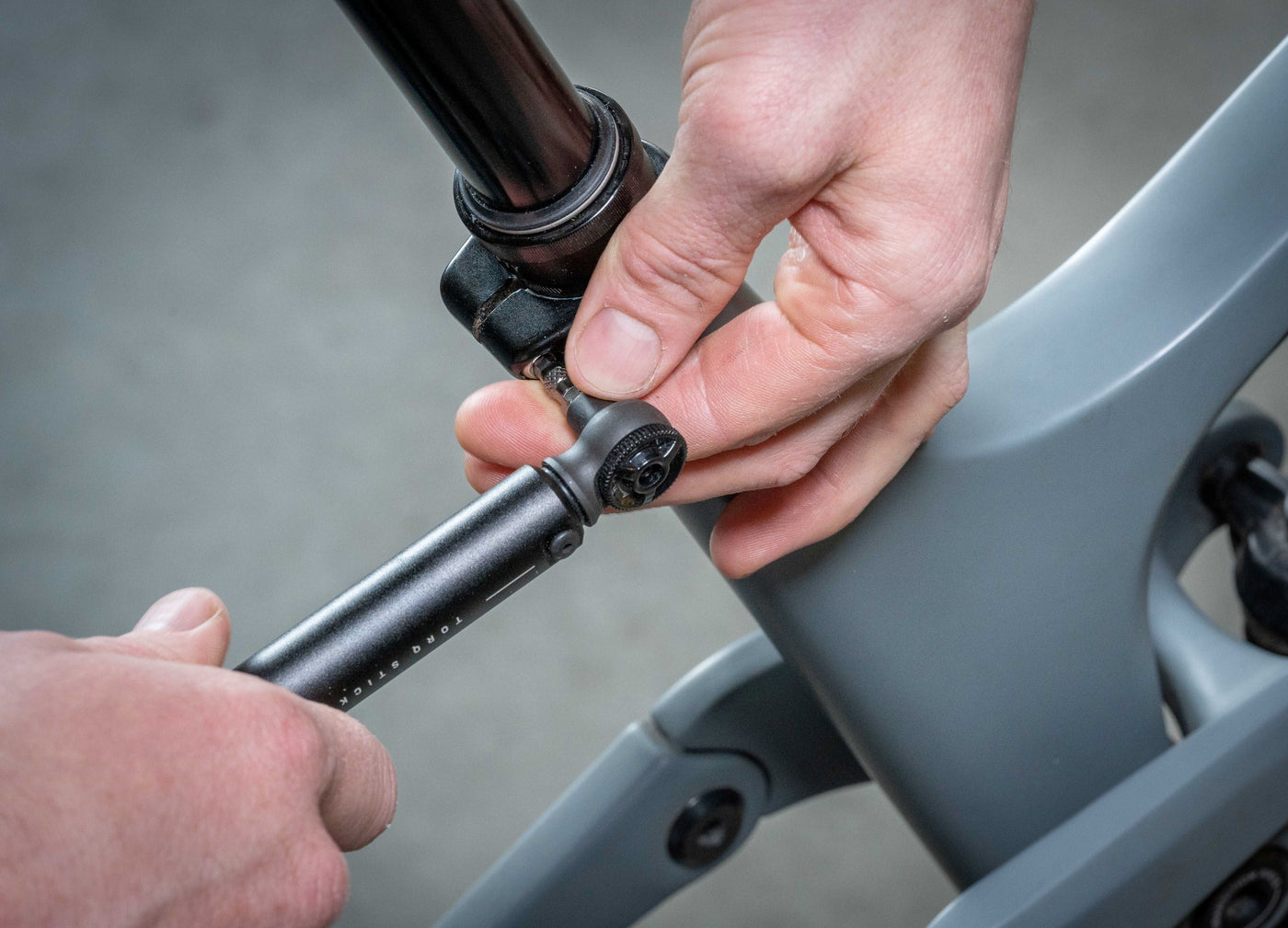 V2 Dropper Post | Service & Install